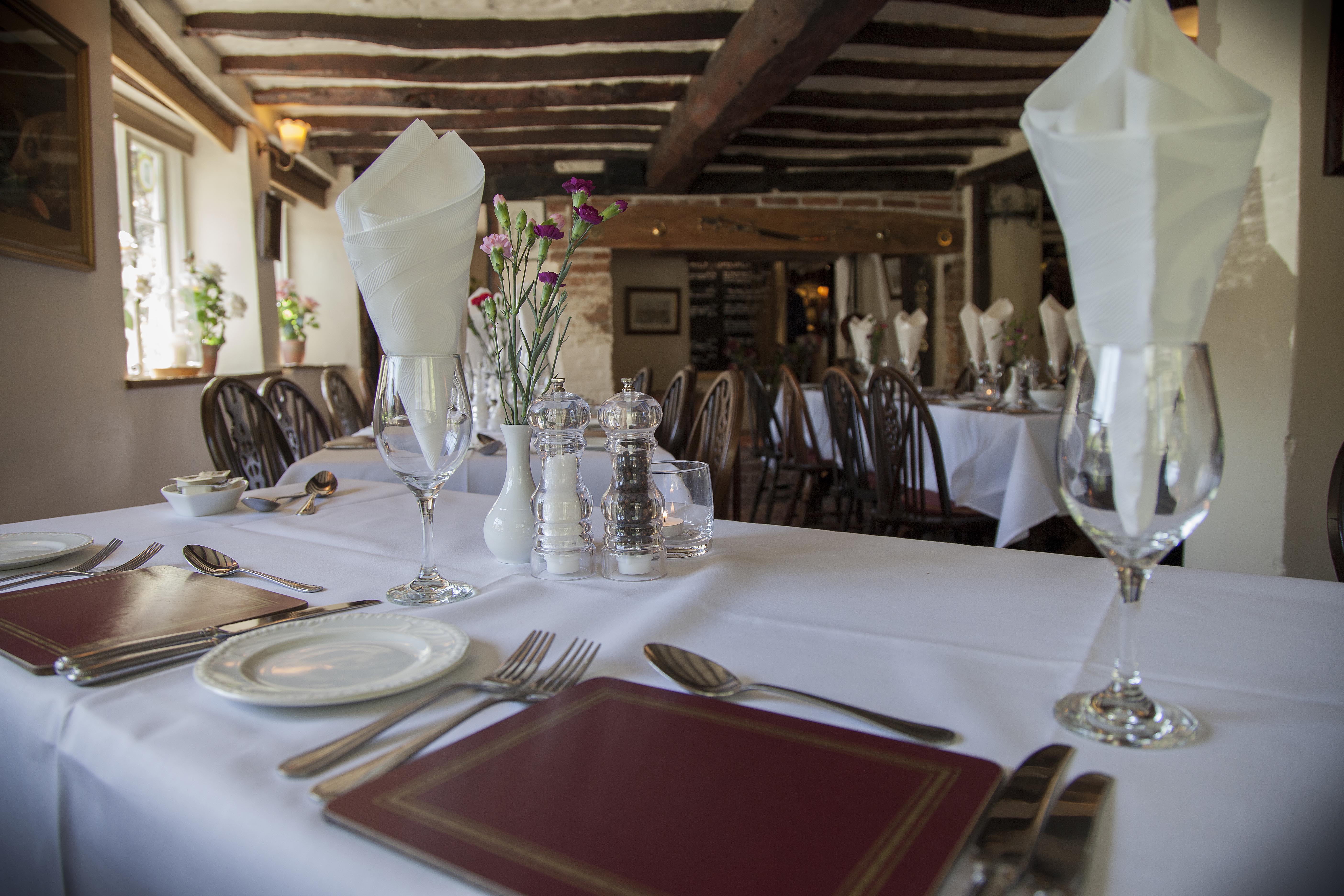 head table 1 – The Hatchet Inn